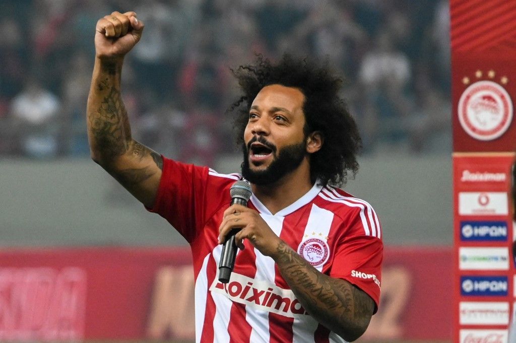 Marcelo jugó media hora y confirma su nueva posición en el Olympiacos