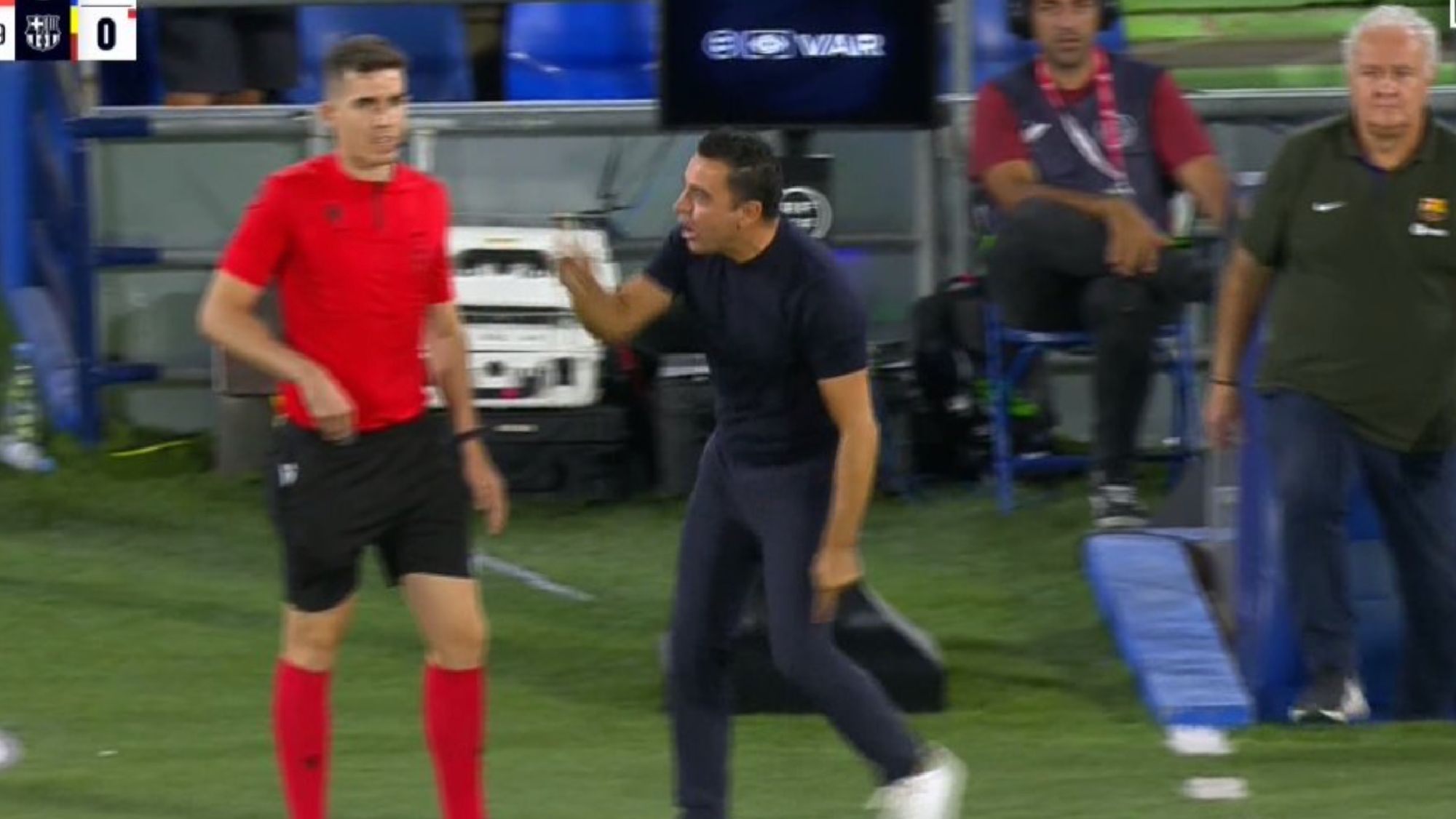 Xavi, expulsado en el primer partido del Barça: ridiculo culé contra el ...