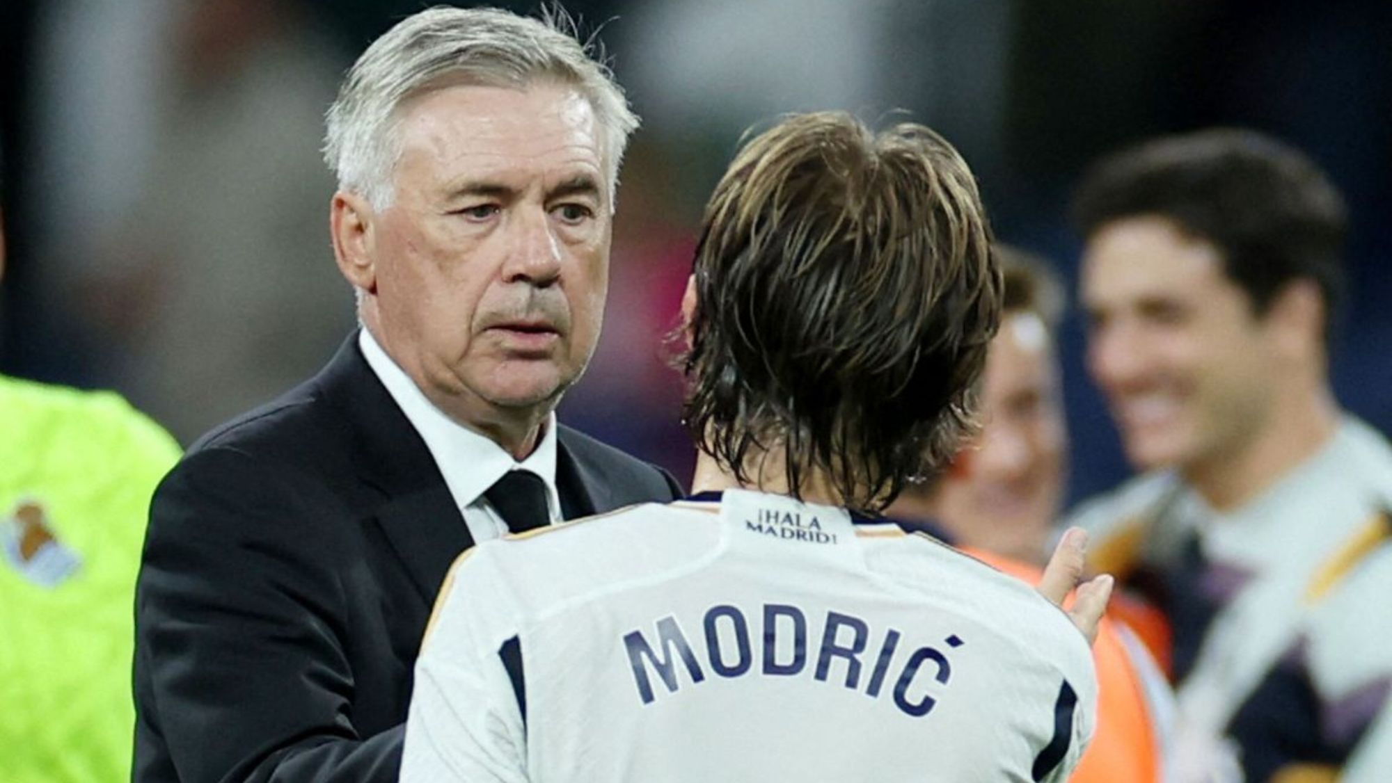 Ancelotti se fue a por Modric tras el partido y su enfado: le pillaron las cámaras