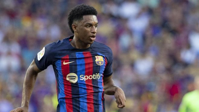 Alejandro Balde es madridista y si no renueva puede dar la campanada