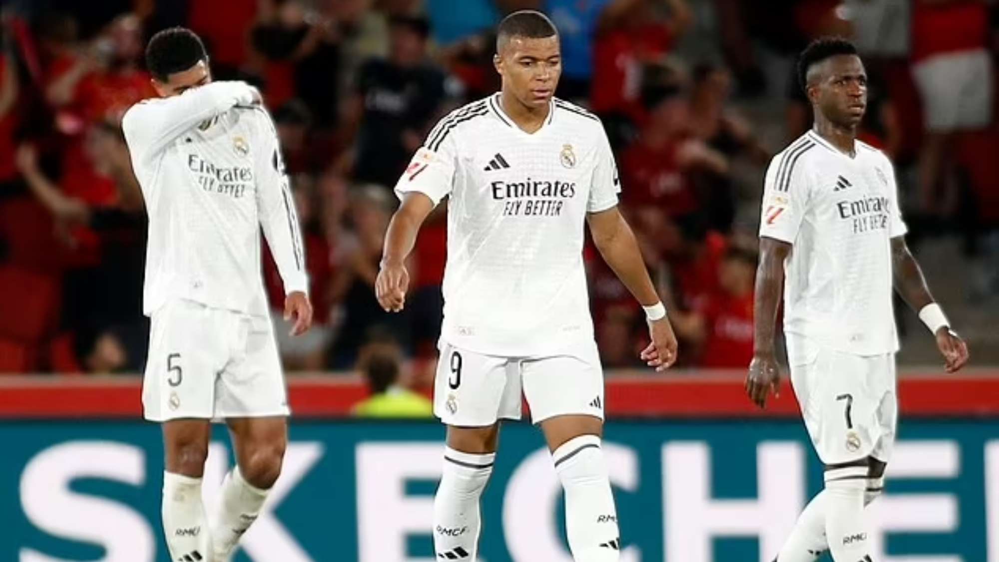 Jude Bellingham pillado, bronca a Vinicius y Mbappé en el vestuario: "Es muy j..."