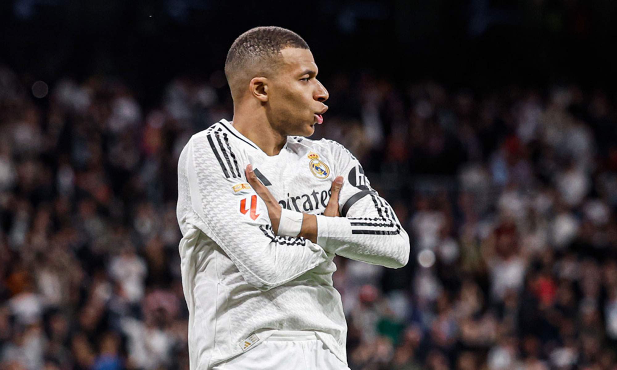 Mbappé iguala a Cristiano Ronaldo en su primera temporada de blanco: hace historia