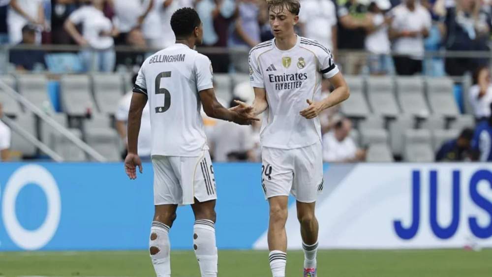 Mejor que Alexander-Arnold, el fichaje de Xabi Alonso que saldrá barato ...